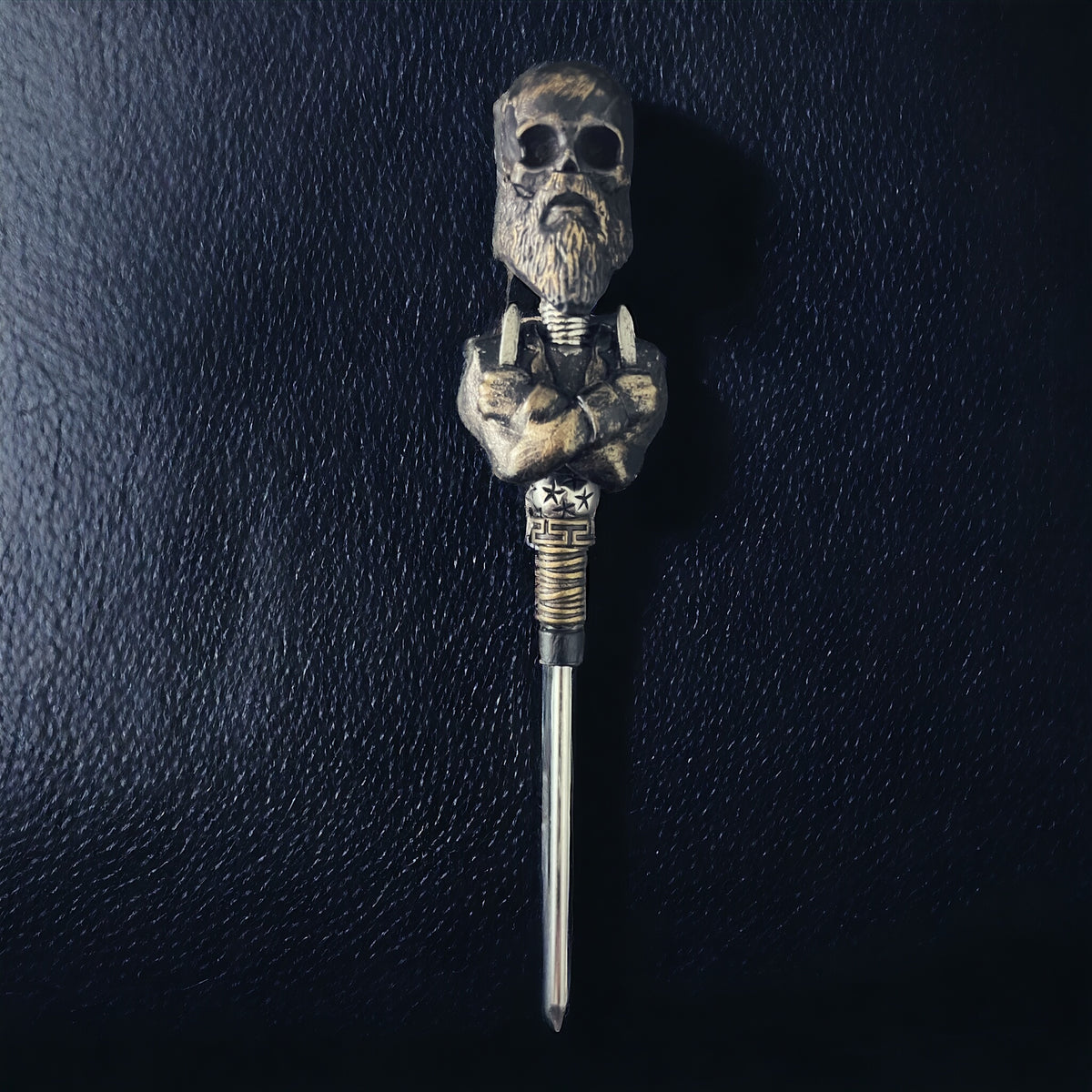 Bearded Villain – Cigar Dagger