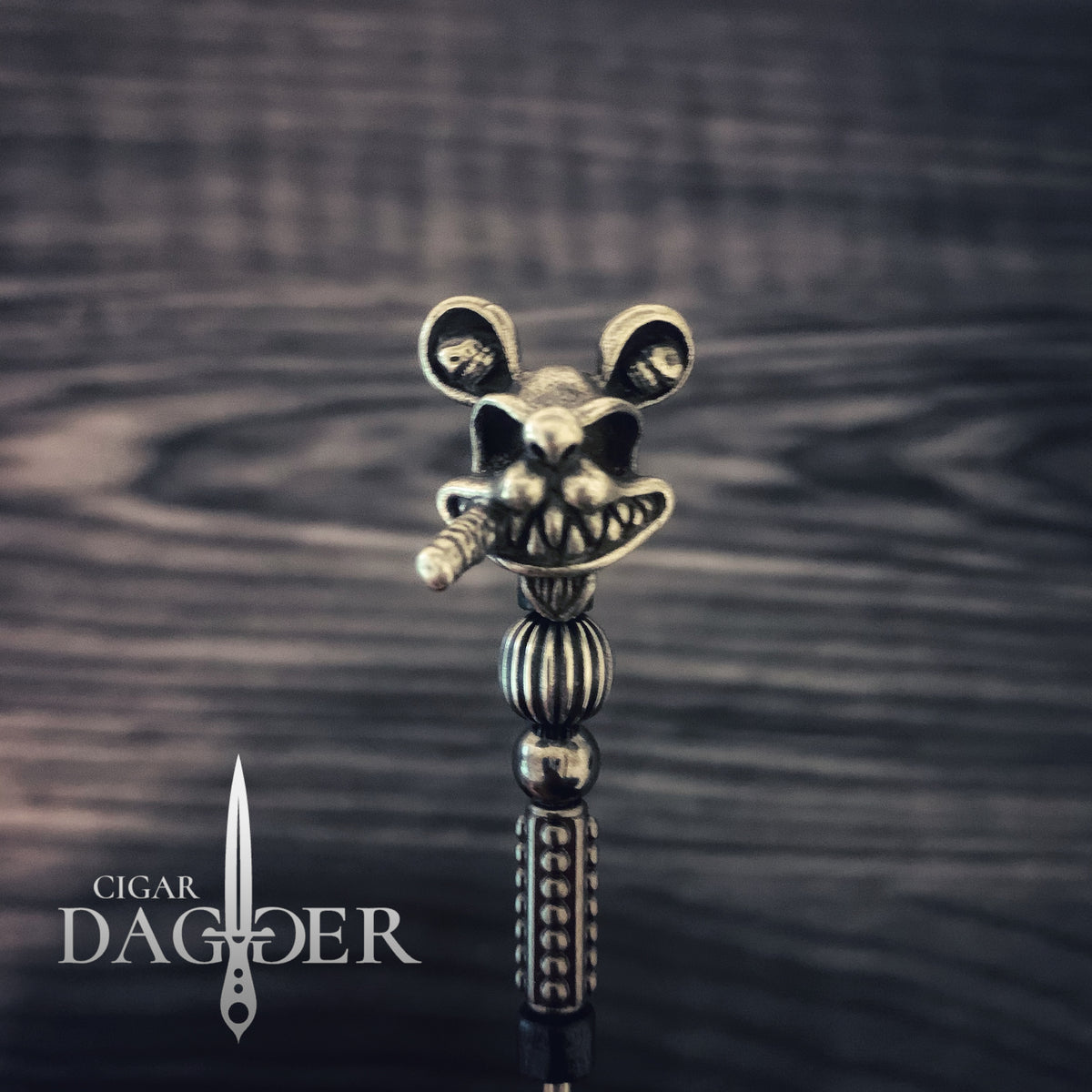 Dirty Rat – Cigar Dagger